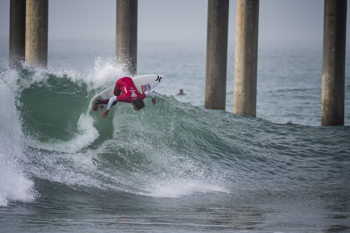 World’s Best Junior Surfers Put Talent on Display During First Full Day ...